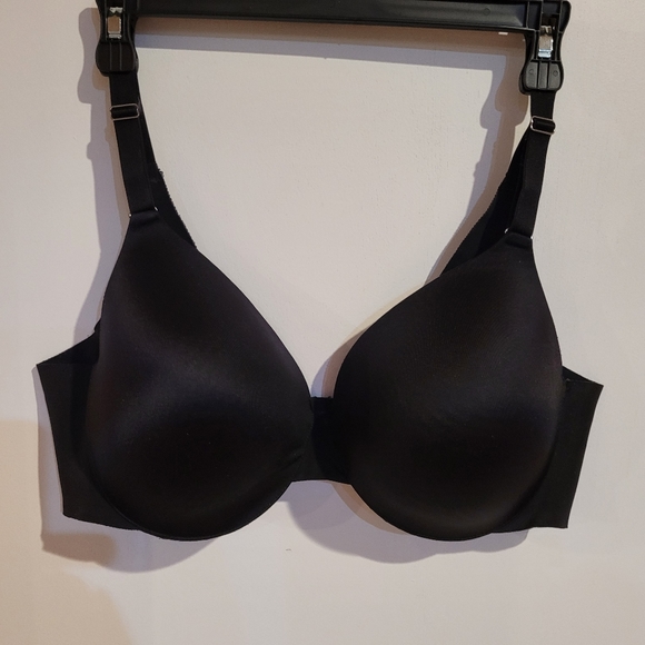 Soma | Intimates & Sleepwear | Soma Size 4d Black Bra Vanishing Back ...
